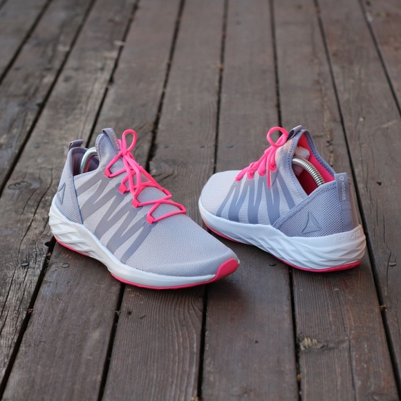 Reebok | Shoes | Reebok Womens Astroride Future Running Shoes Cm87 ...